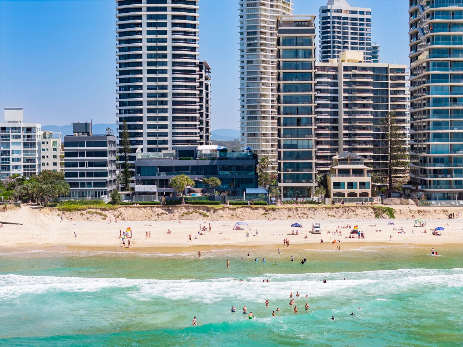 4/3511 Main Beach Parade, MAIN BEACH QLD 4217 | Donovan & Co